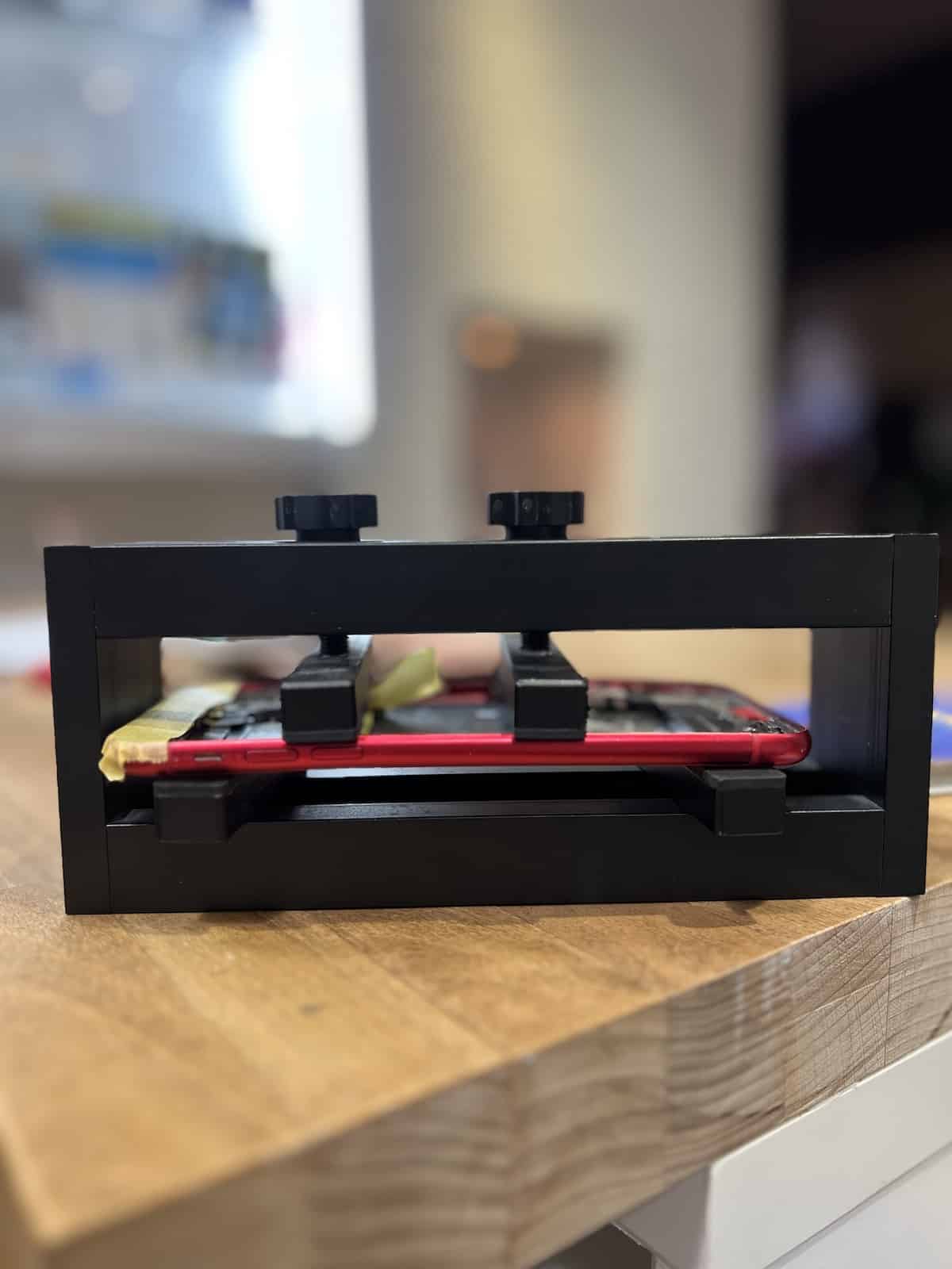 iPhone11フレーム湾曲 画面交換 | iPhone修理のドットフィックス滋賀南草津店